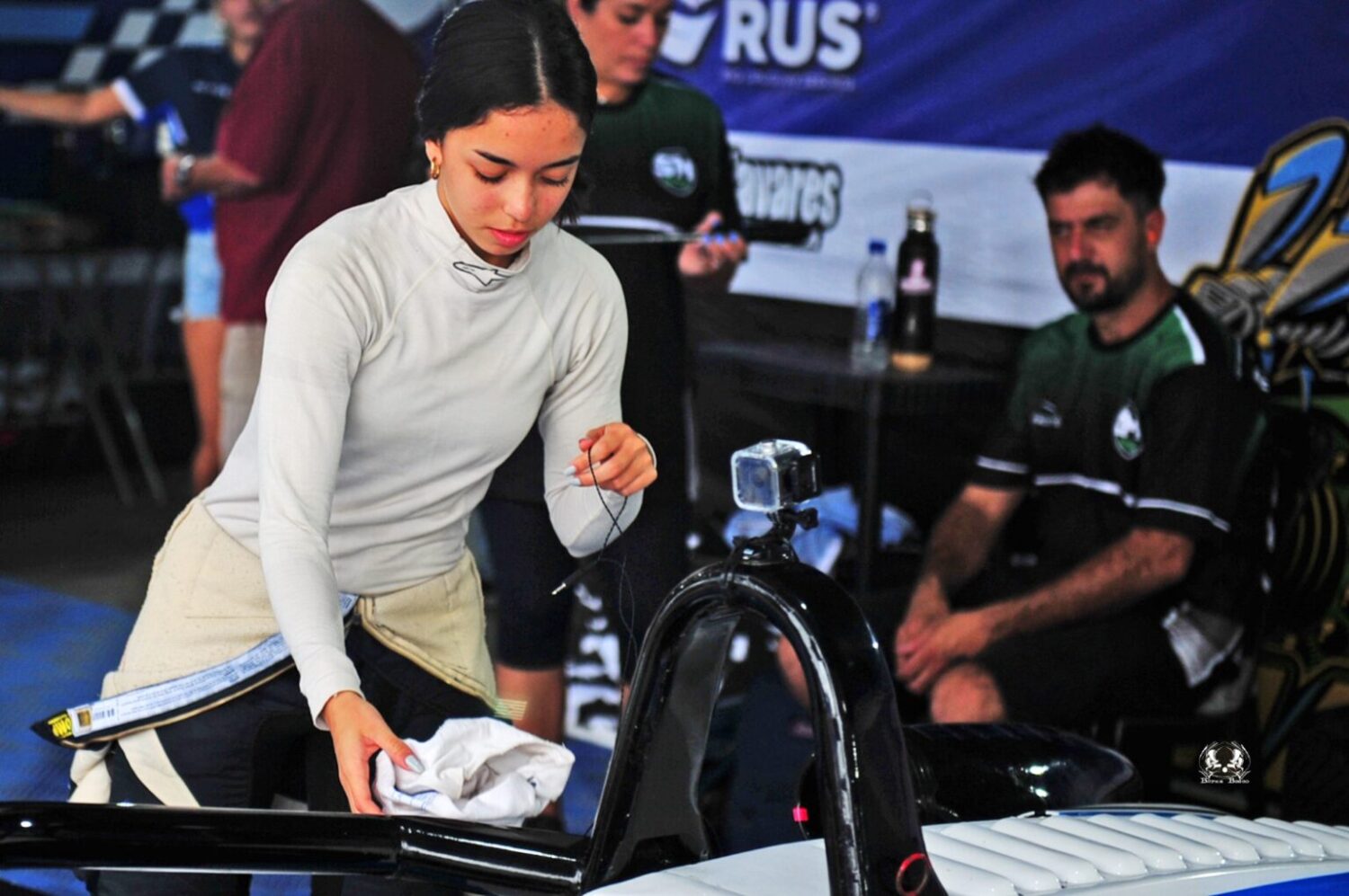 MORENA MOIX CAMBIA DE ESTRUCTURA EN LA FÓRMULA 3 METROPOLITANA - En Boxes